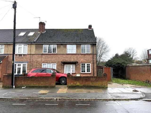 3 Bedroom Semi Detached House