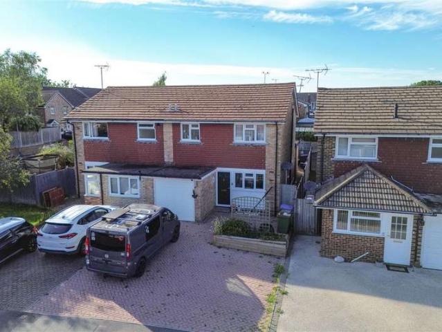 3 Bedroom Semi Detached House