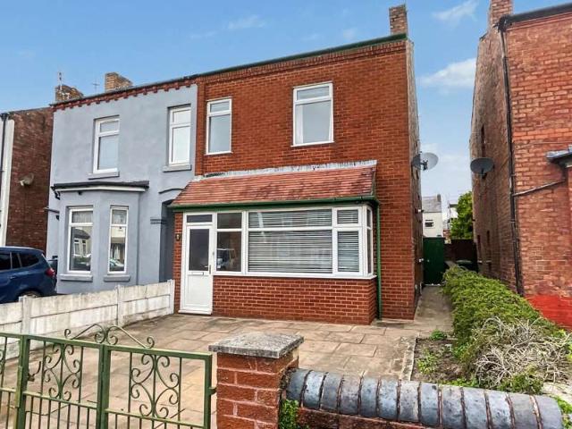 3 Bedroom Semi Detached House