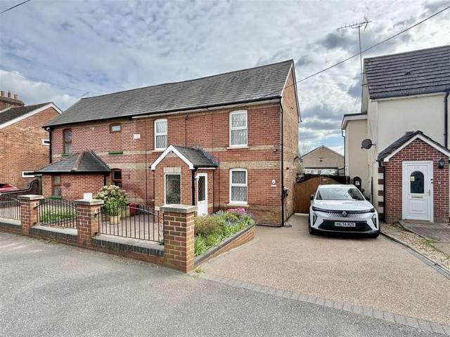 3 Bedroom Semi Detached House