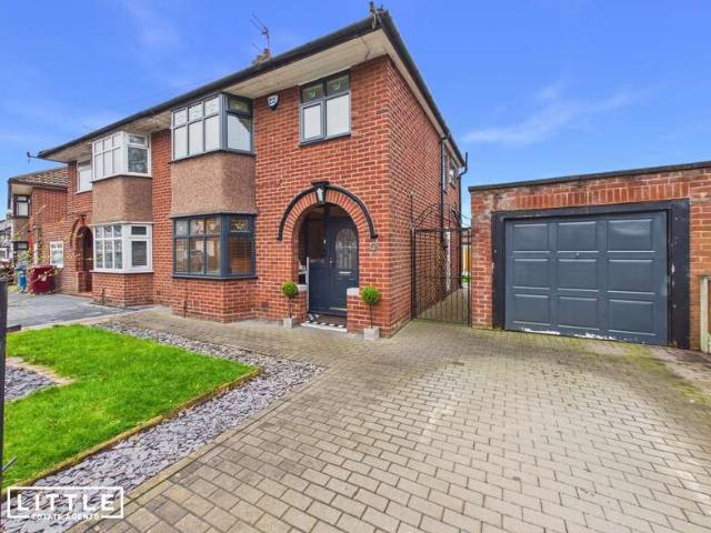 3 Bedroom Semi Detached House