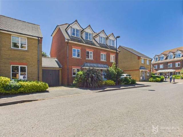 3 Bedroom Semi Detached House