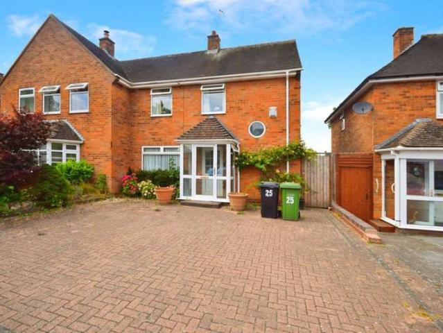 3 Bedroom Semi Detached House