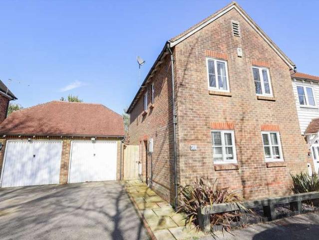 3 Bedroom Semi Detached House
