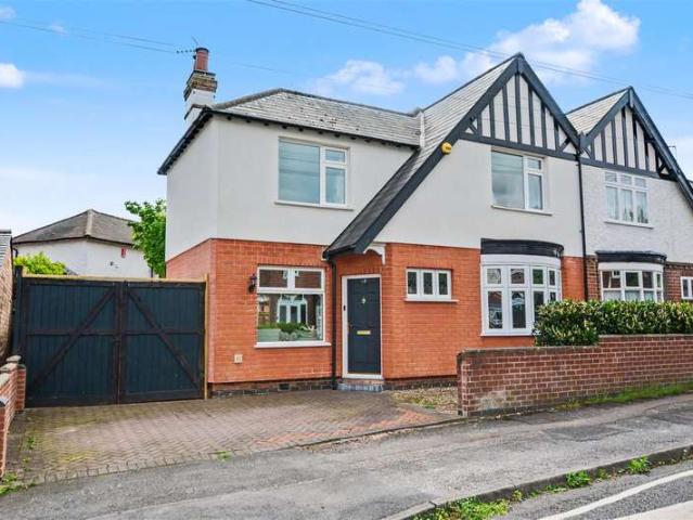 3 Bedroom Semi Detached House