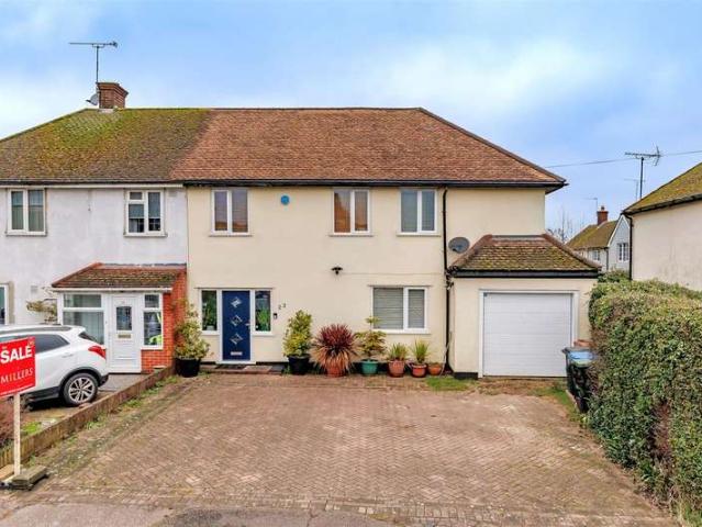 3 Bedroom Semi Detached House