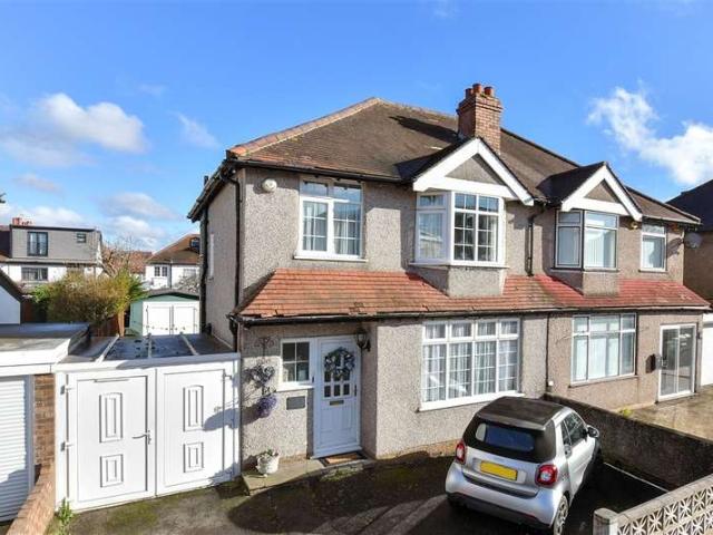 3 Bedroom Semi Detached House