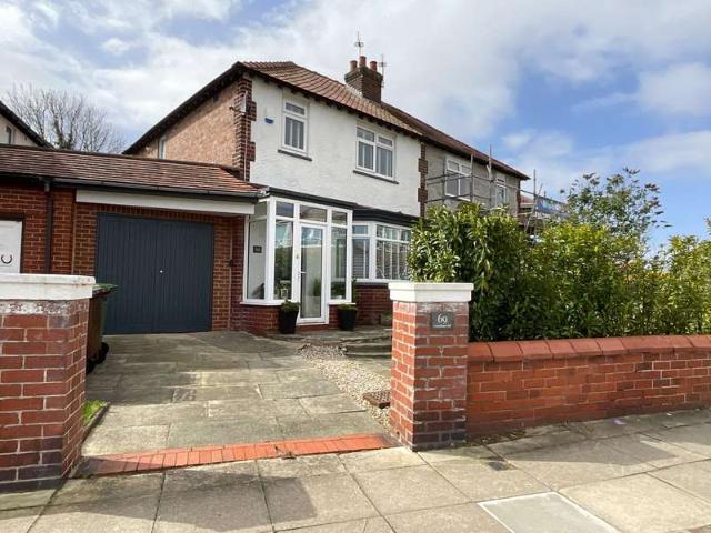 3 Bedroom Semi Detached House