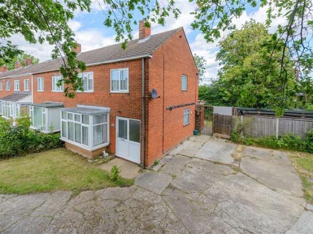 3 Bedroom Semi Detached House