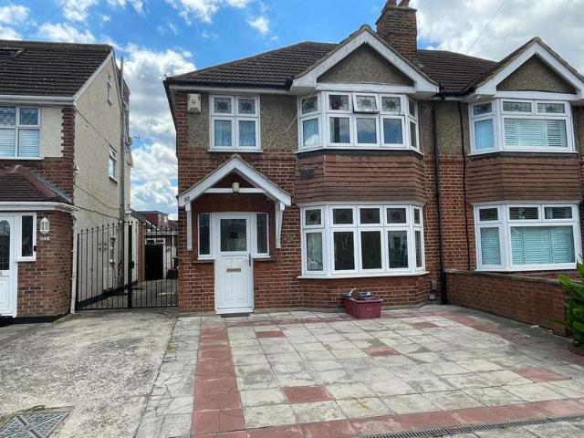 3 Bedroom Semi Detached House