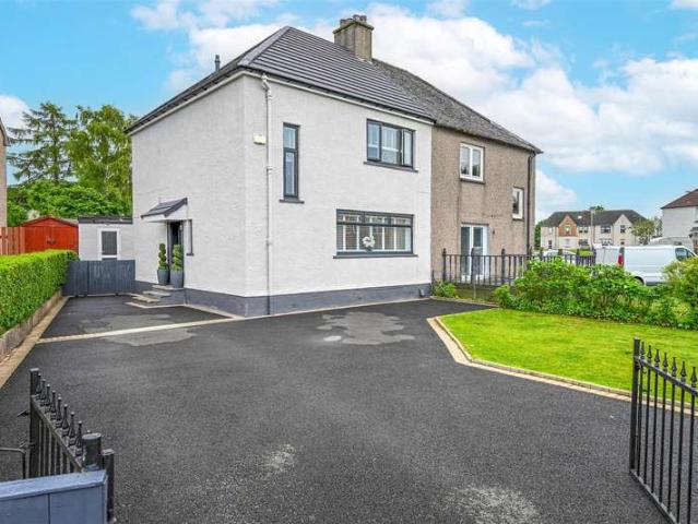 3 Bedroom Semi Detached House