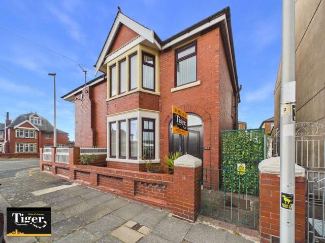 3 Bedroom Semi Detached House
