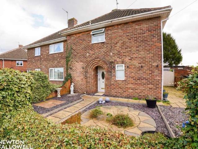 3 Bedroom Semi Detached House