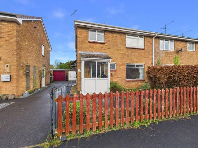 3 Bedroom Semi Detached House