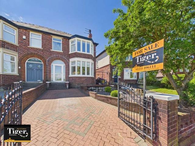 3 Bedroom Semi Detached House