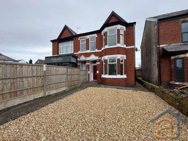 3 Bedroom Semi Detached House