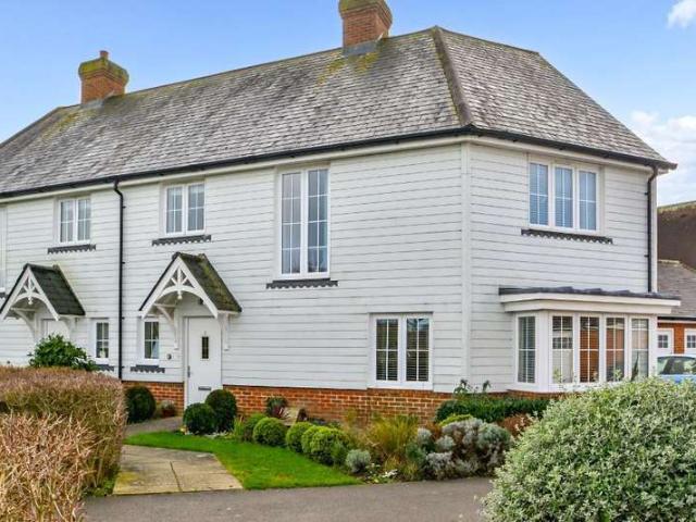 3 Bedroom Semi Detached House