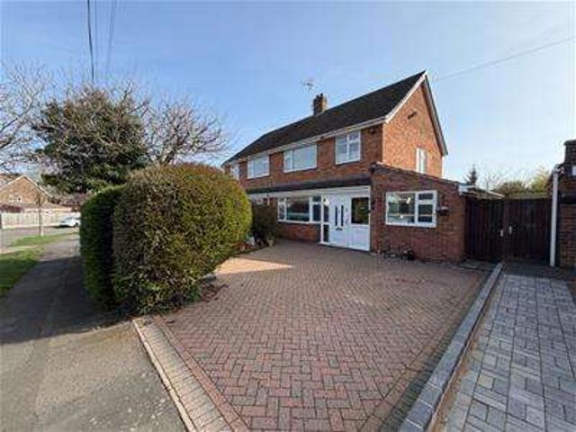 3 Bedroom Semi Detached House