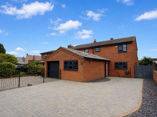 3 Bedroom Semi Detached House