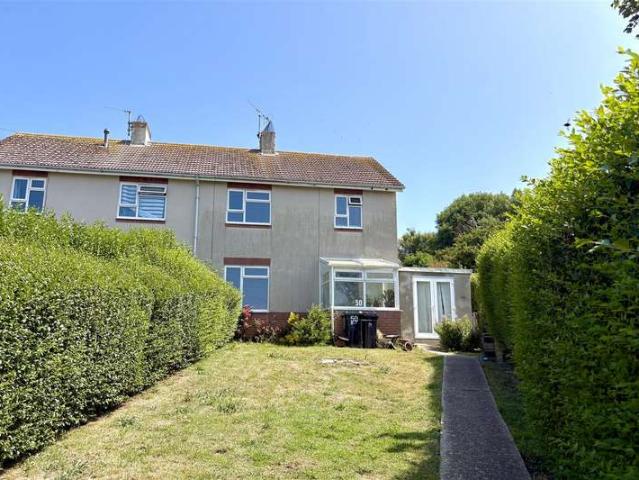 4 Bedroom Semi Detached House