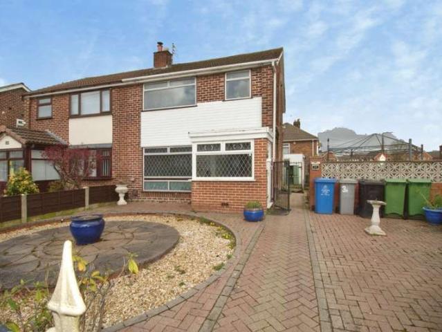 3 Bedroom Semi Detached House