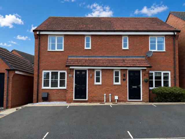 3 Bedroom Semi Detached House