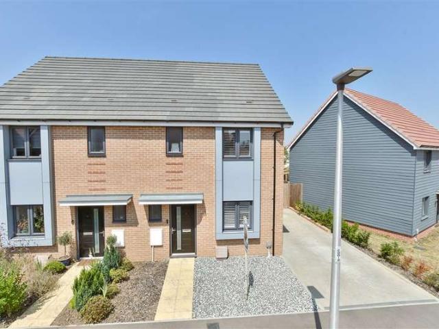3 Bedroom Semi Detached House