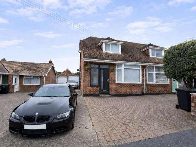 3 Bedroom Semi Detached House
