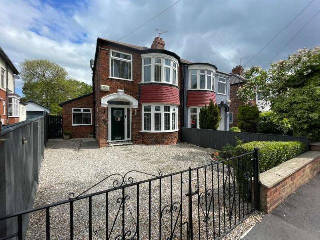 3 Bedroom Semi Detached House