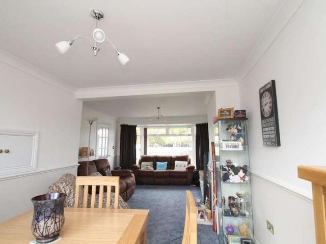3 Bedroom Semi Detached House