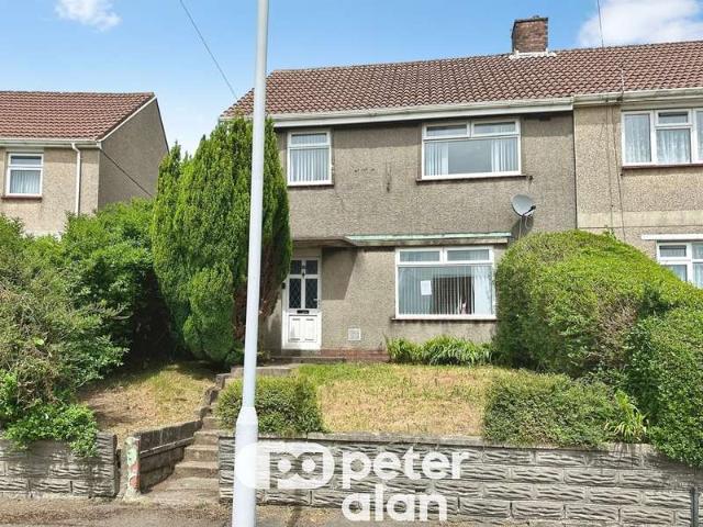 3 Bedroom Semi Detached House