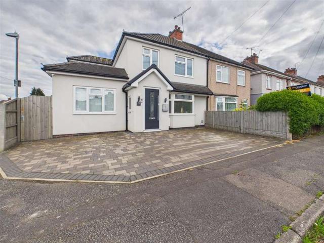 3 Bedroom Semi Detached House
