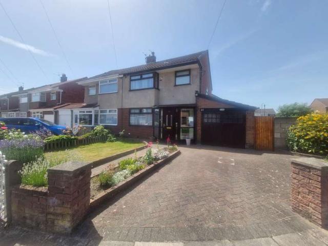 3 Bedroom Semi Detached House