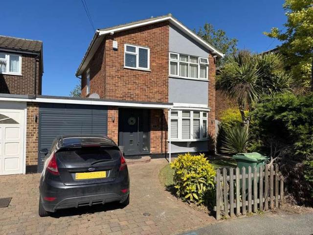 3 Bedroom Semi Detached House