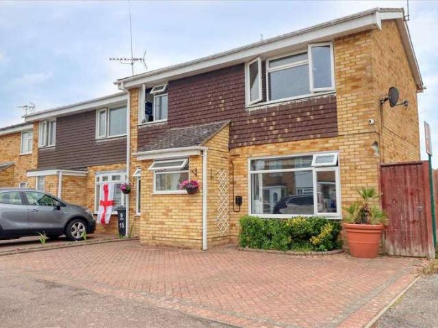 3 Bedroom Semi Detached House