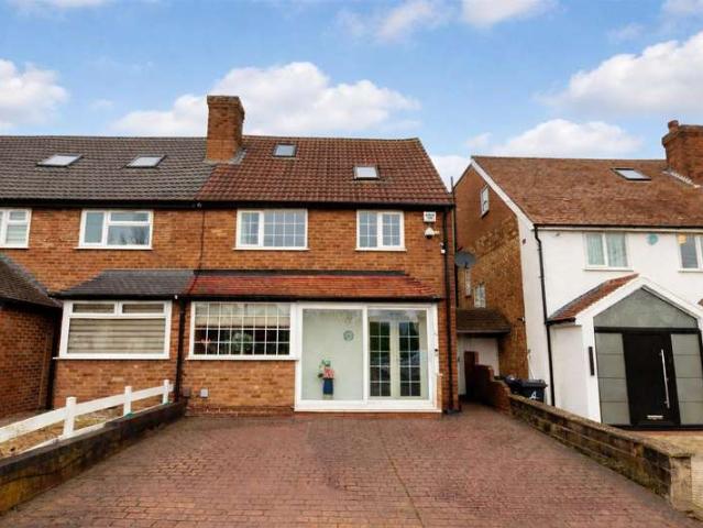 3 Bedroom Semi Detached House