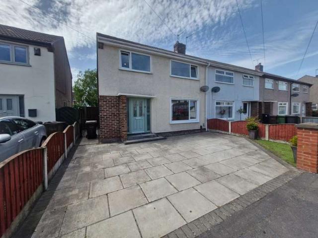 3 Bedroom Semi Detached House