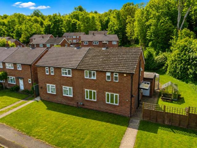 3 Bedroom Semi Detached House