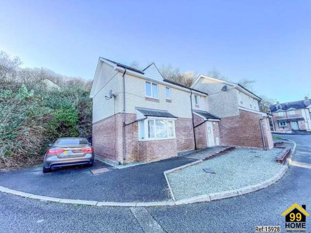 3 Bedroom Semi Detached House