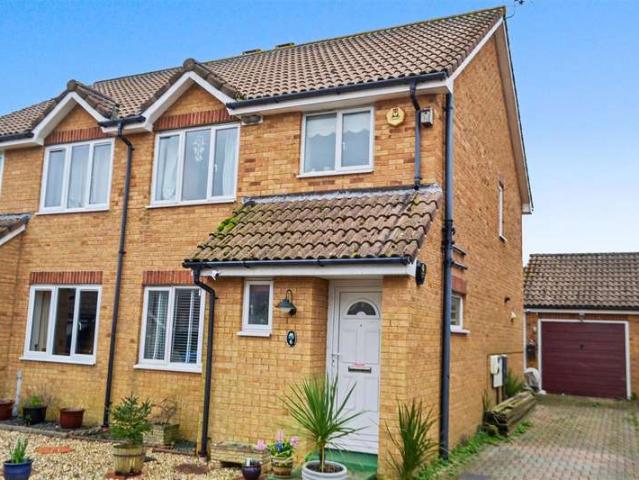 3 Bedroom Semi Detached House