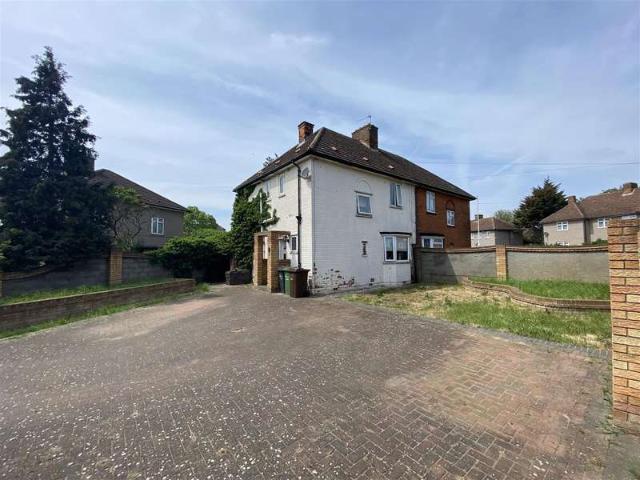 3 Bedroom Semi Detached House