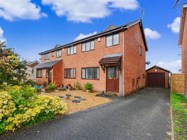 3 Bedroom Semi Detached House