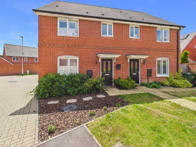 3 Bedroom Semi Detached House