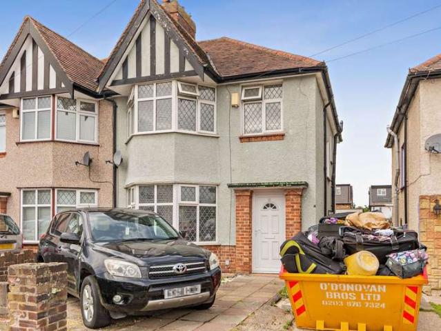 3 Bedroom Semi Detached House