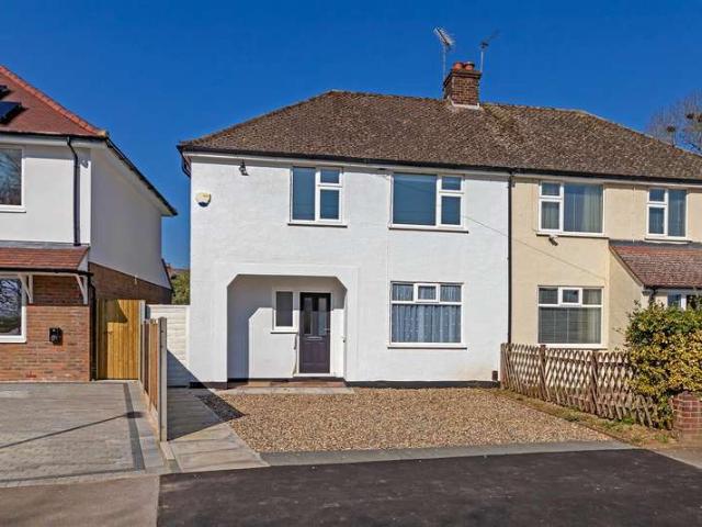 3 Bedroom Semi Detached House