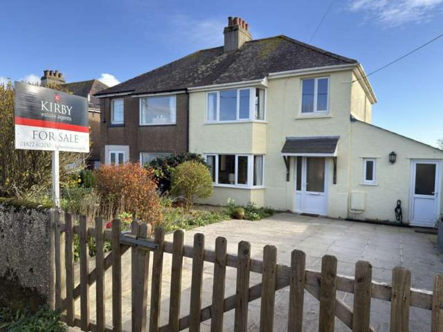 3 Bedroom Semi Detached House