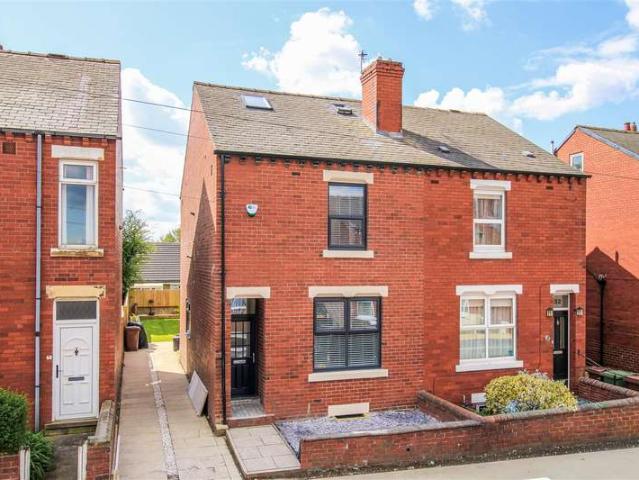 3 Bedroom Semi Detached House