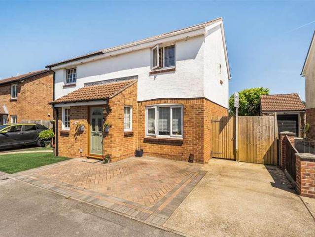 3 Bedroom Semi Detached House