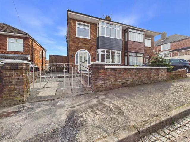 3 Bedroom Semi Detached House