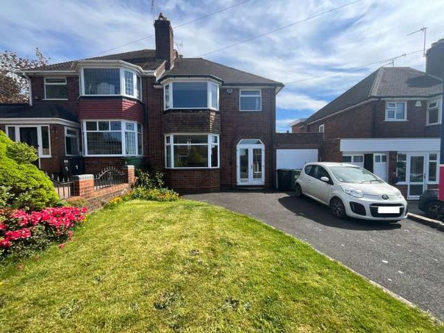 3 Bedroom Semi Detached House